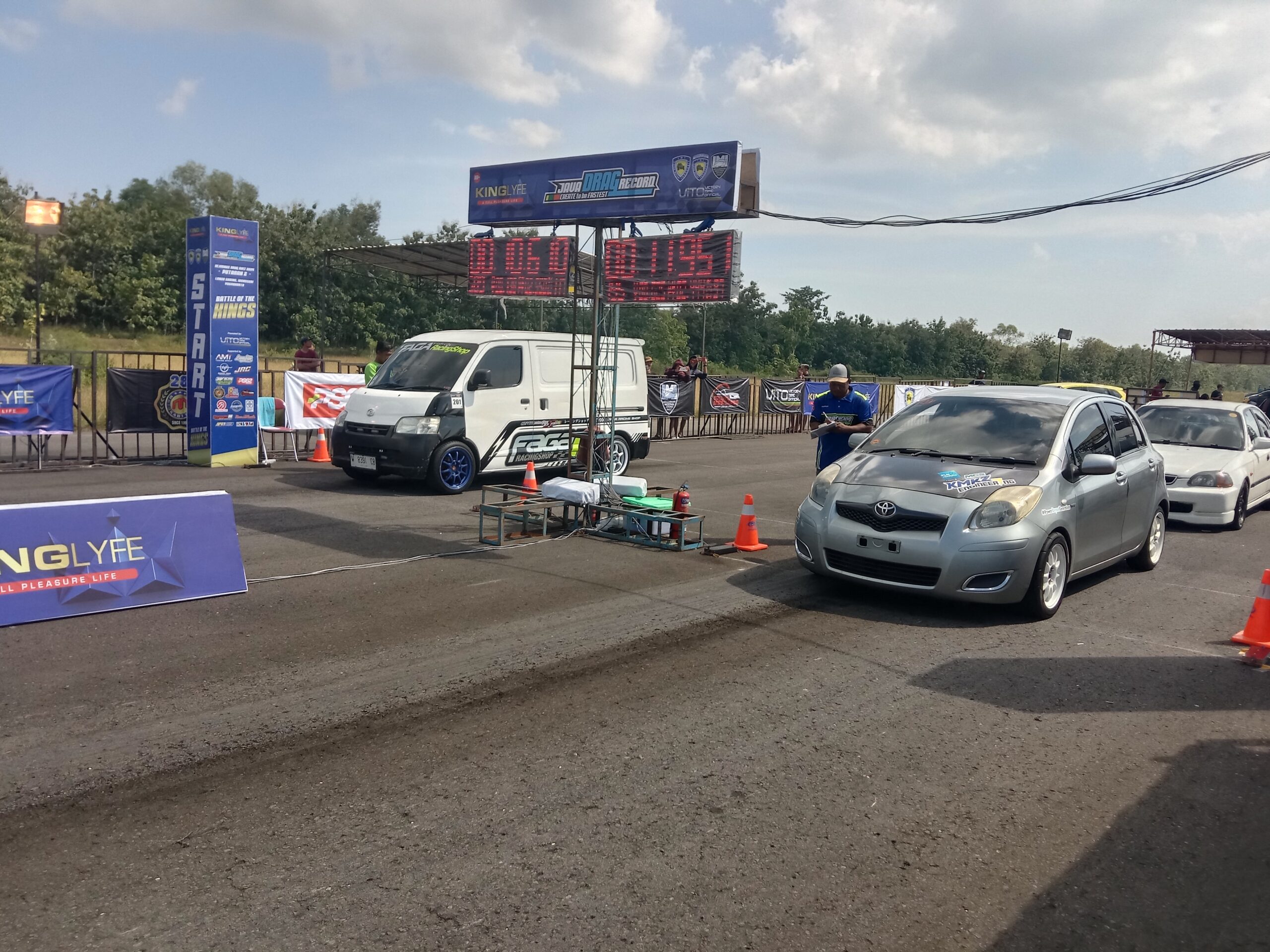 Kejurnas Drag Race Seri 2, 693 Starter Padati Event Java Drag Record - Motolineid