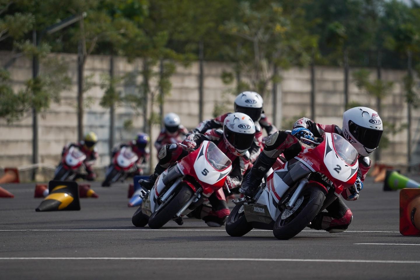 Kabar Gembira untuk Pecinta Balap Muda: Pendaftaran Astra Honda Racing ...