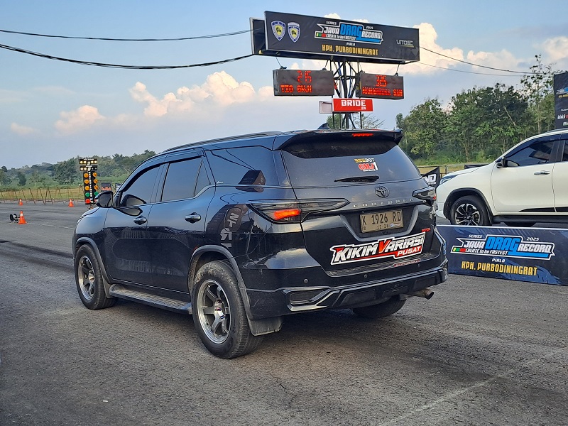 Klasemen Sementara Poin Ladies Java Drag Record 2025: Fuji Anoman Pimpin Persaingan - Motolineid